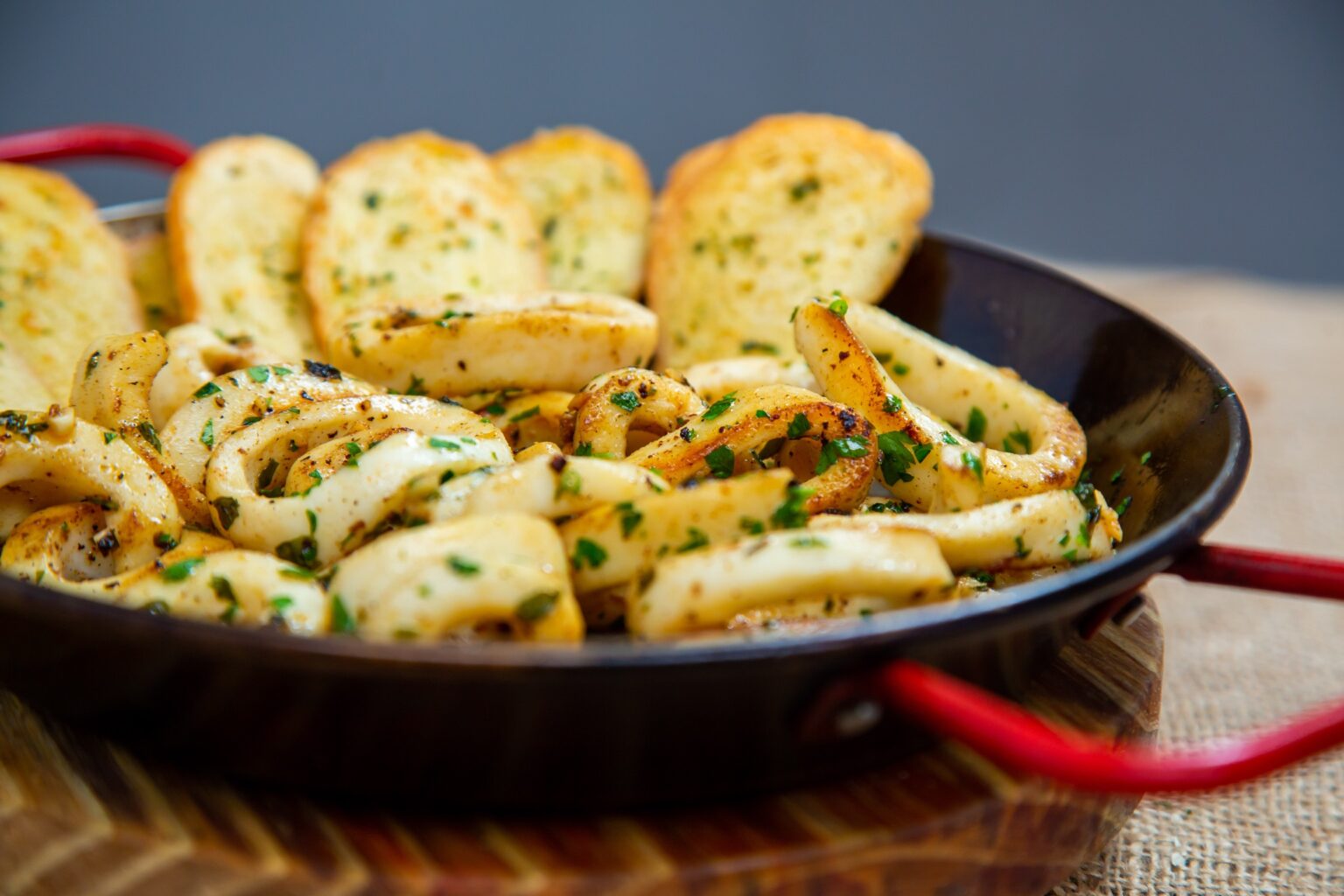 Lula à provençal – O Espanhol Tapas